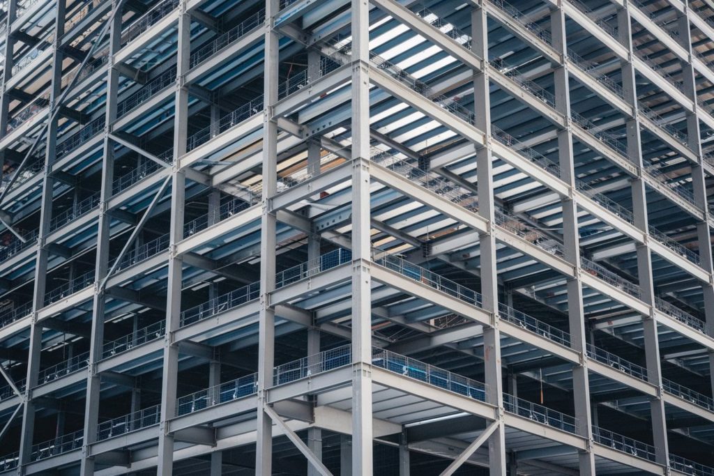 Sistema Estructural: Tipos e Innovaciones en Diseño